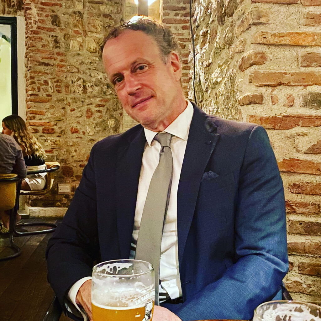 How Light is Your White Wine? Plus a White Wine Chart: 21 Varieties ...